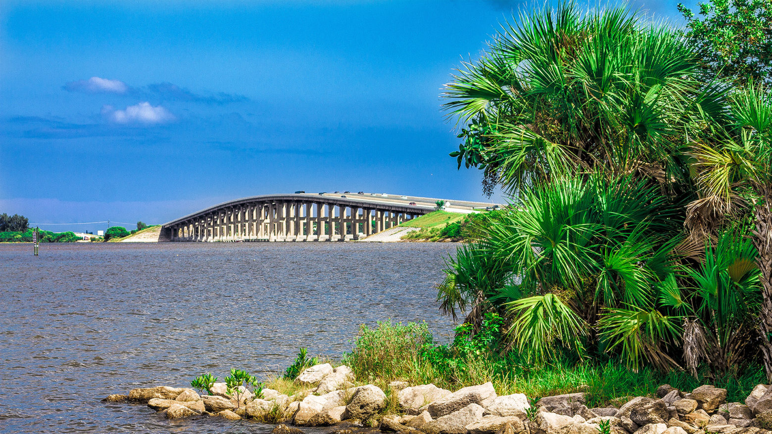 Pineda-Causeway-Florida-HD - TropicWallpapers